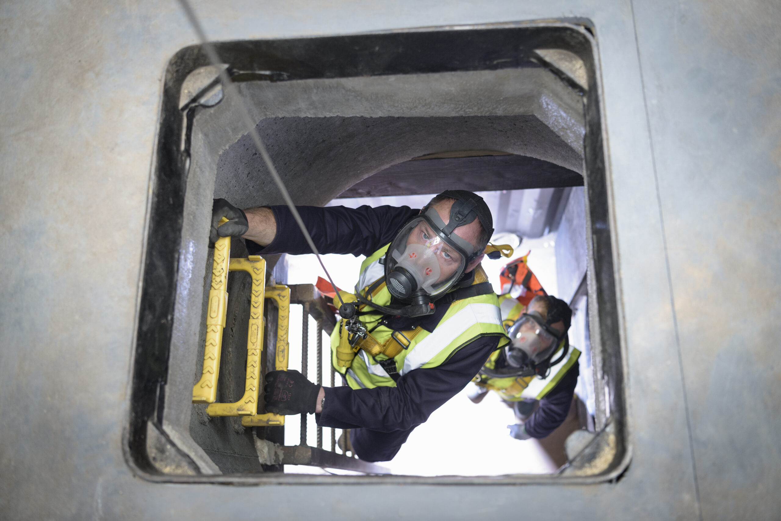 Confined Spaces Medium Risk (2 Day Course) 14th & 21st May 2022 ...